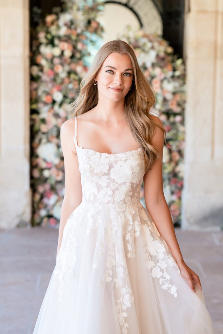 Allure Romance R3805 - Vows Bridal
