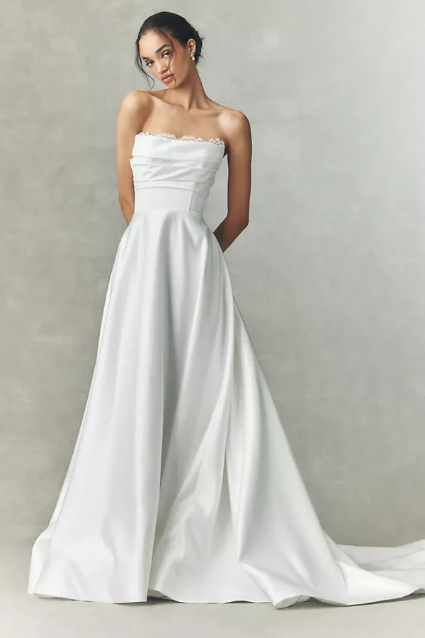 Locket Aster - Vows Bridal